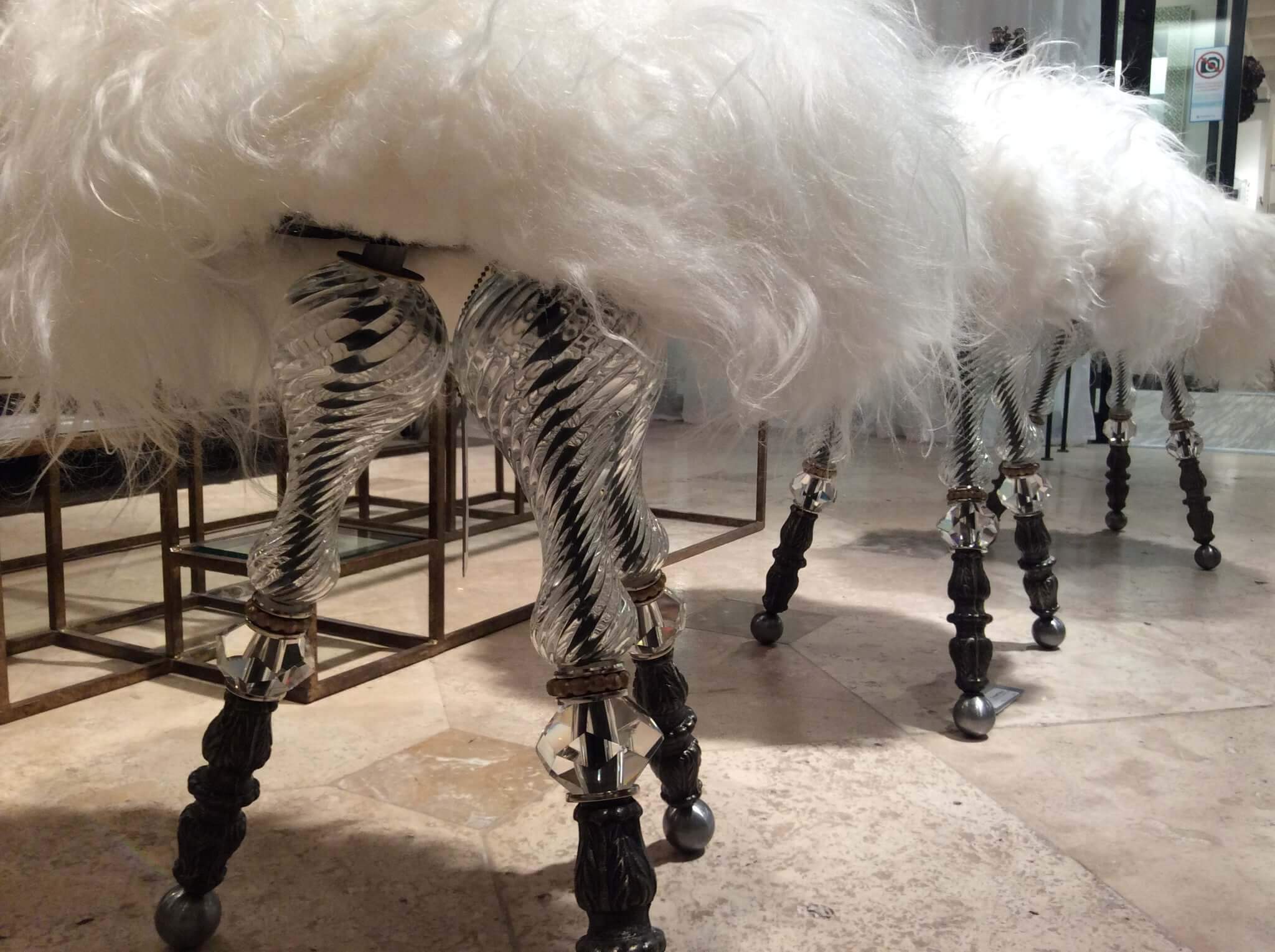 FLUFFY STOOL – Duroque